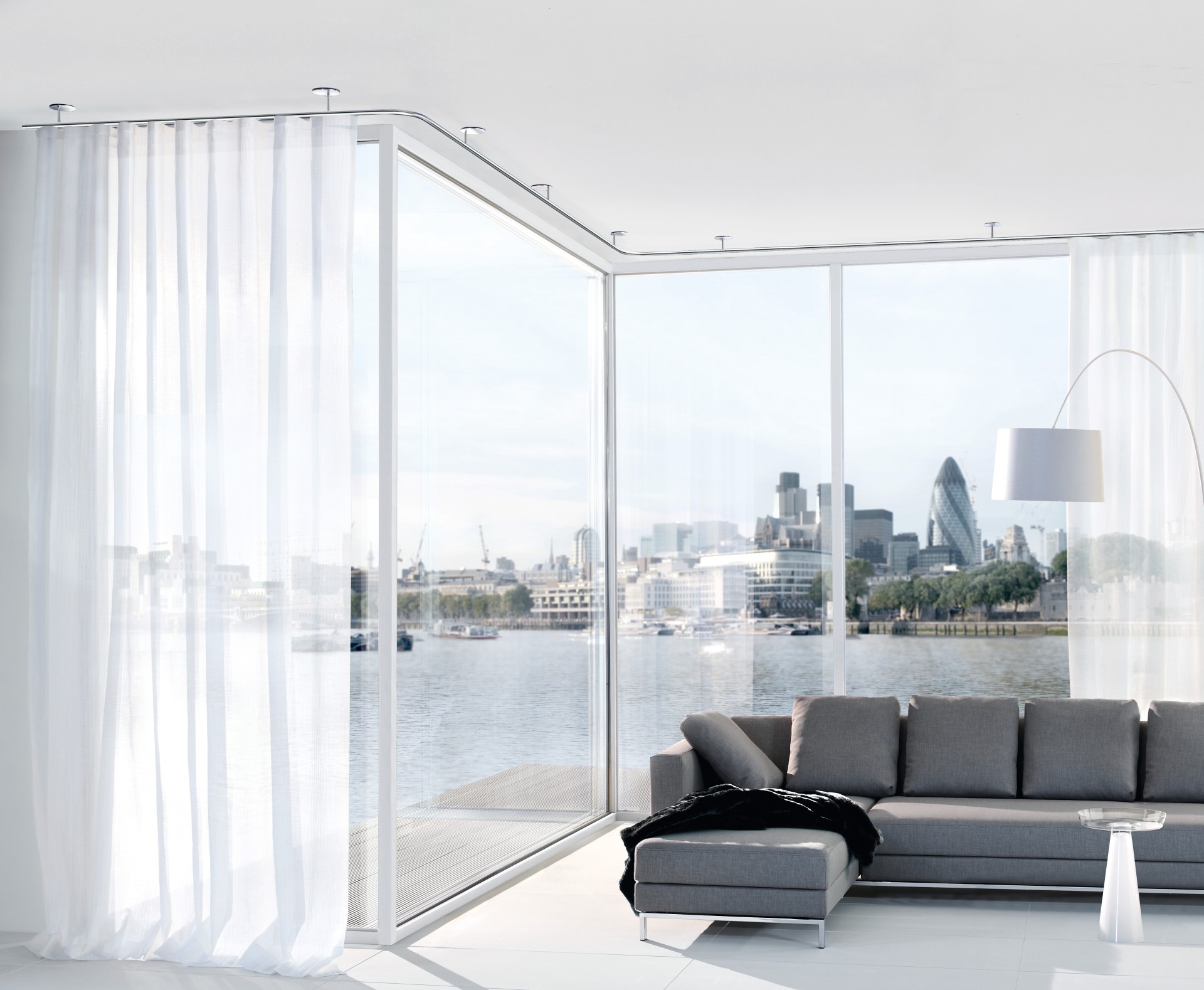 Moderne Vorhangsysteme & Technik von Interstil entdecken – Seipp Wohnen