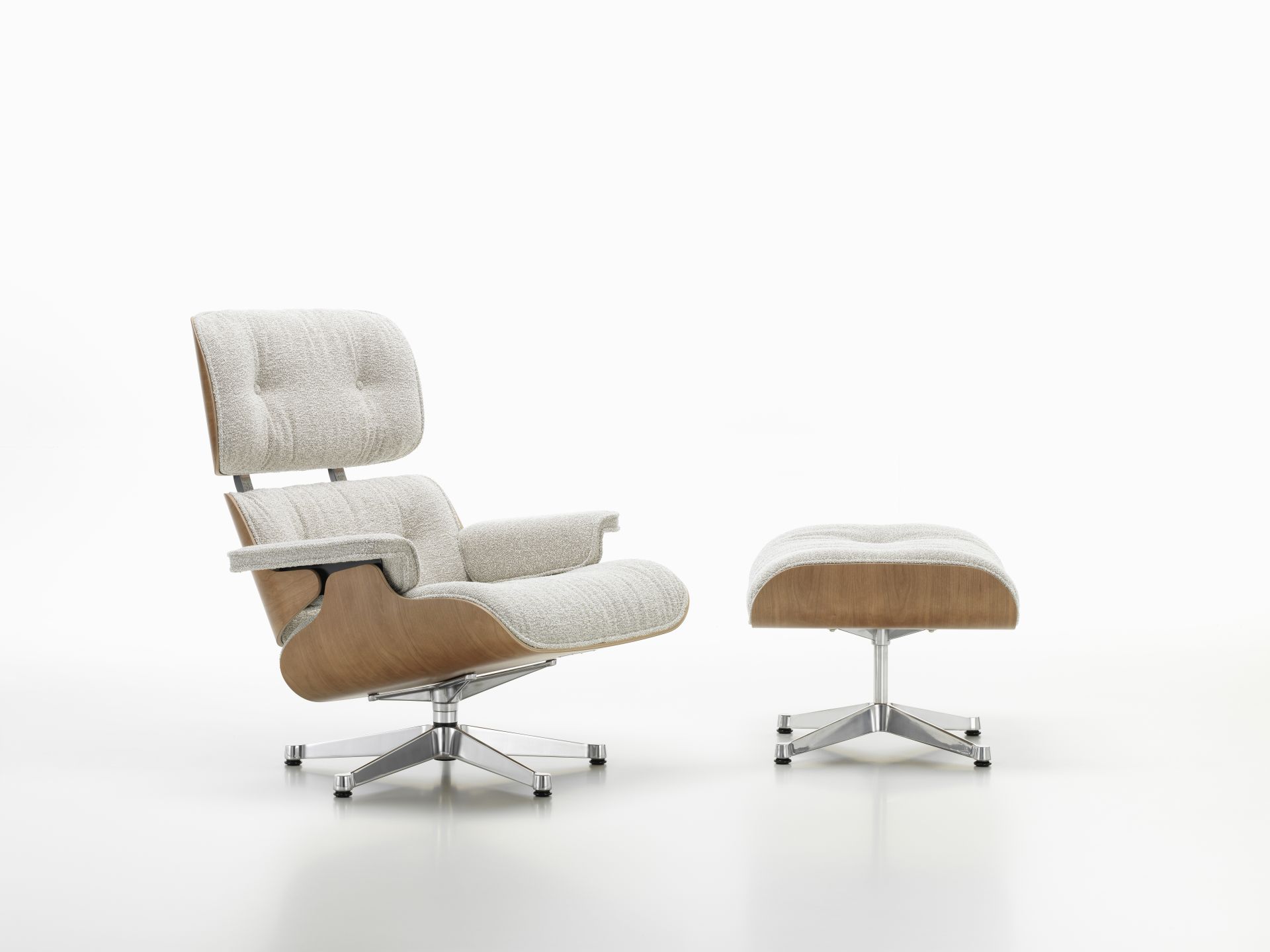 Sessel Lounge Chair mit Ottoman in Stoffbezug | Vitra | Stoff Nubia 03 ...